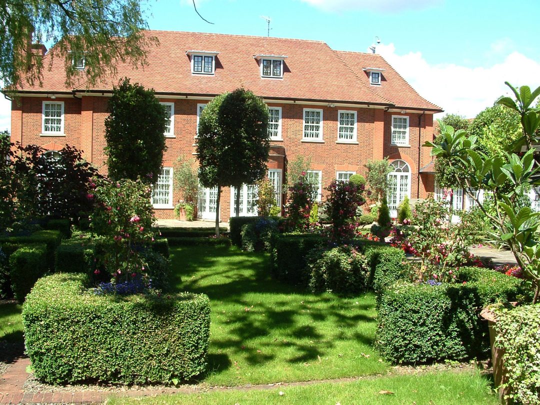 Belógtunk egy angol angolkertbe | Gardenista